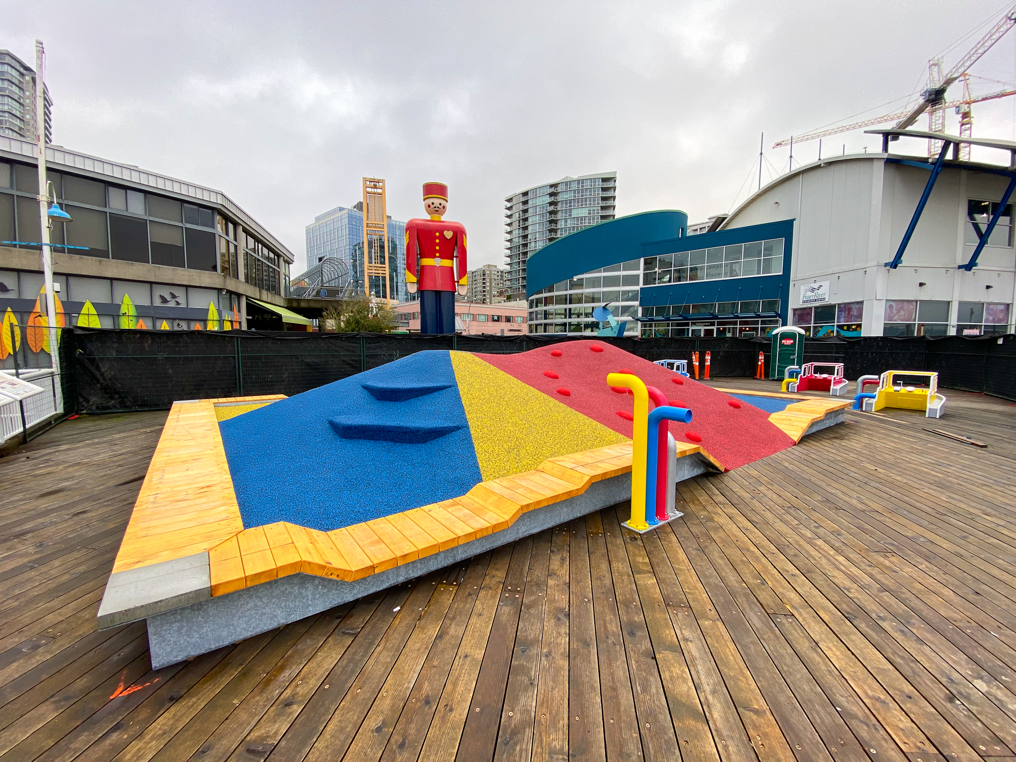 Quayside Tugger Playground - Marathon Surfaces